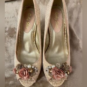 Ruby Shoo | Shoes | Ruby Shoo Size 75 38 Uk Rose Gold Floral Heels ...